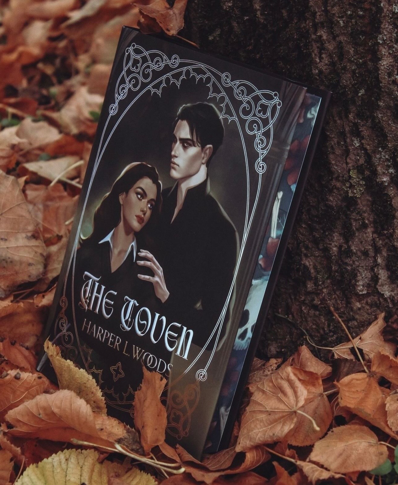 Romantasy Book-Only Subscription – FairyLoot US